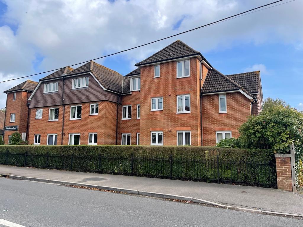 Beaulieu Road, Dibden Purlieu, Southampton, Hampshire, SO45 2 bed ...