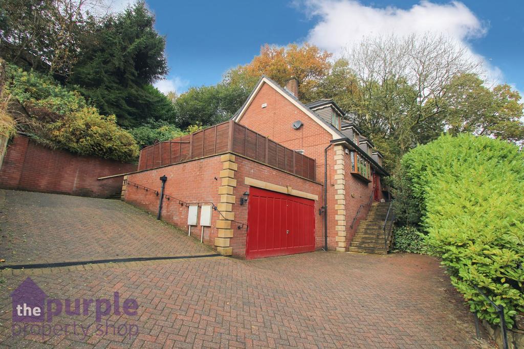 Blackburn Road, Bolton, BL1 5 bed detached house - £695,000