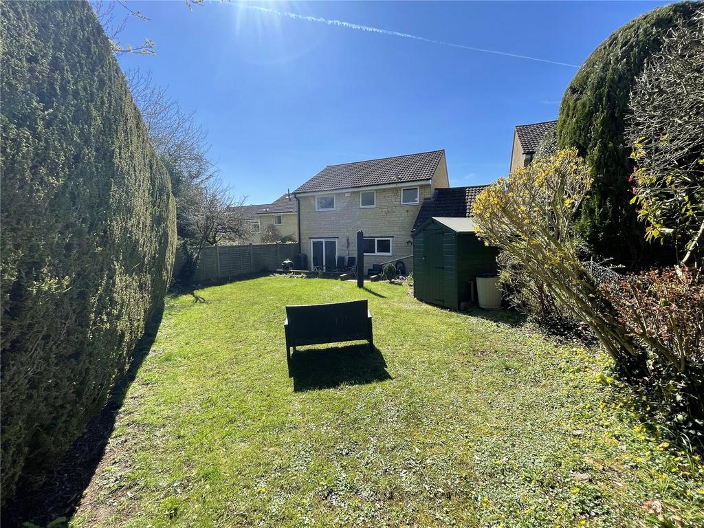 Stratton Heights Cirencester Gloucestershire Gl7 4 Bed Detached