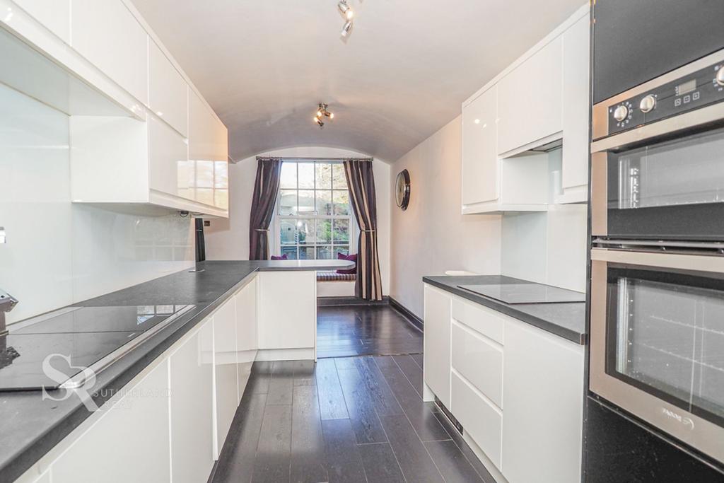 Slack Lane, Little Hayfield, SK22 3 bed apartment - £325,000
