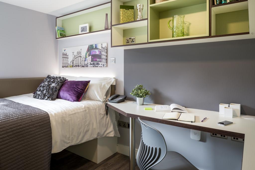 Cardigan Road, Leeds 1 bed private hall - £1,092 pcm (£252 pw)