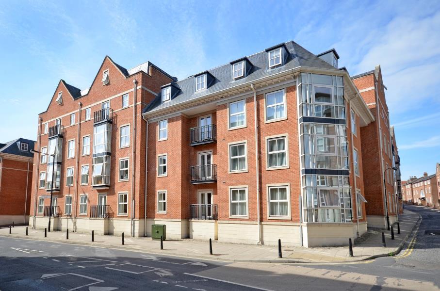 CENTURION SQUARE, SKELDERGATE, YORK... 1 bed apartment - £950 pcm (£219 pw)