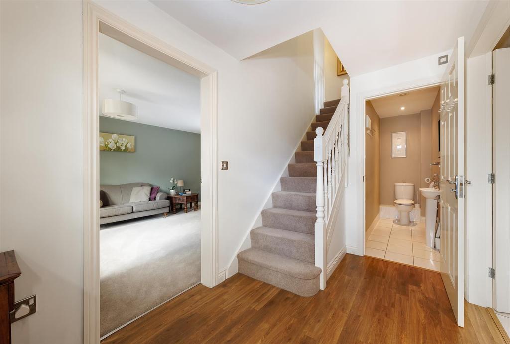 John Cullis Gardens, Leamington Spa 3 bed semi-detached house - £1,395 ...