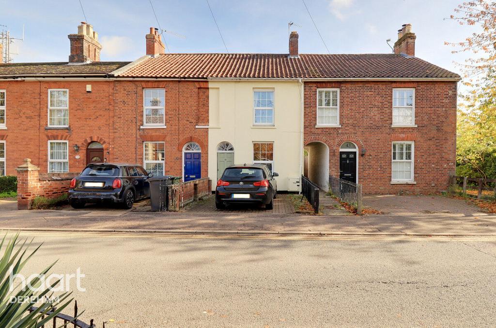 Commercial Road, Dereham 2 bed terraced house - £180,000