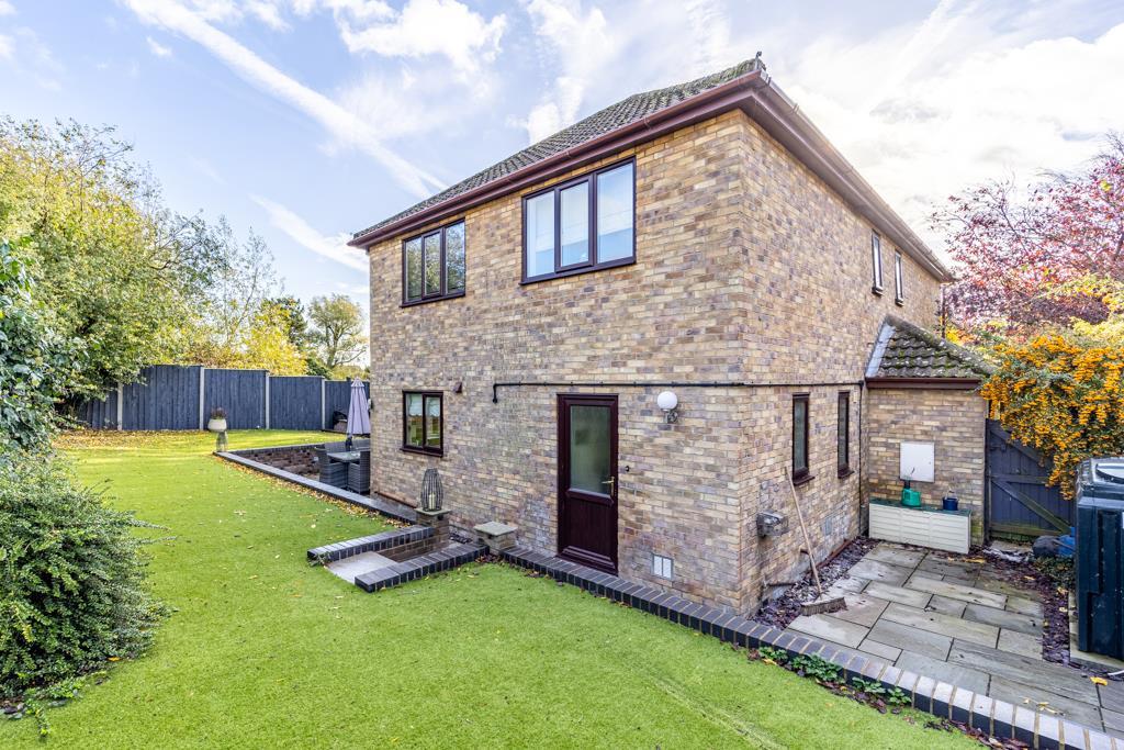 Markfield Rise, Sutton, Ely 4 bed detached house - £599,995