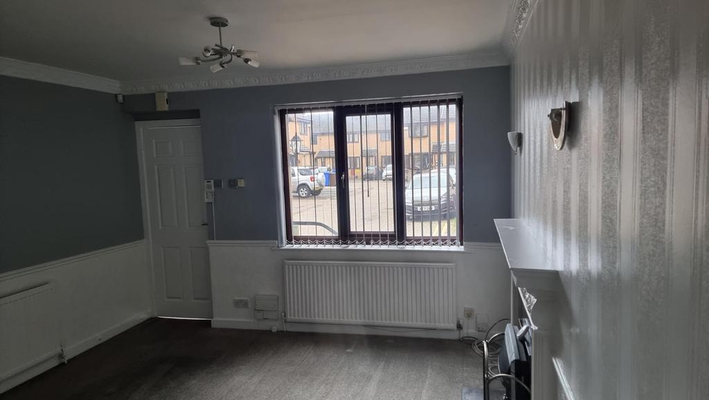 Hawksley Mews, Sheffield, S6 2 bed semi-detached house - £750 pcm (£173 pw)