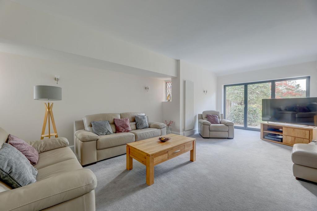 Silhill Hall Road, Solihull, B91 4 bed detached house - £875,000
