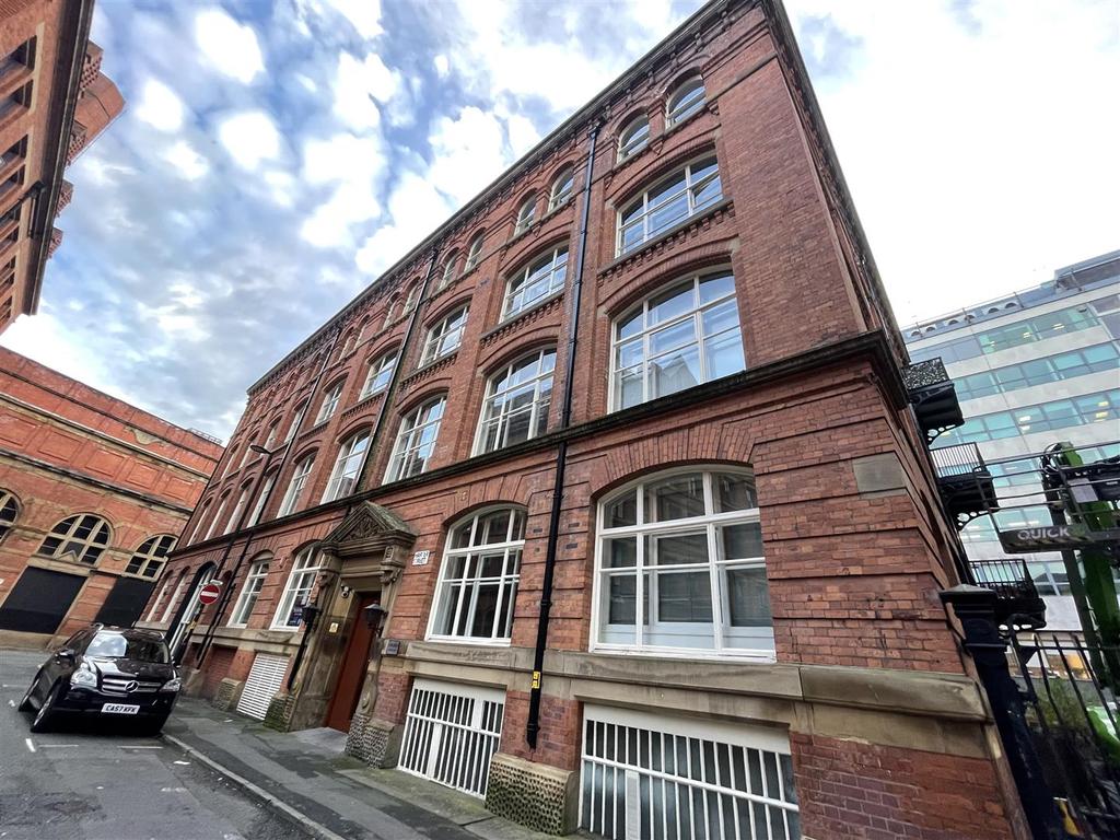 China House, Harter Street, Manchester 1 bed apartment - £180,000