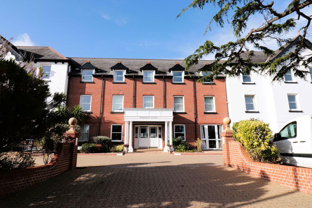 Hamilton Court, Salterton Road... 2 bed flat - £140,000
