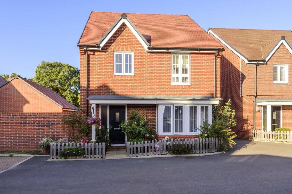 King Court, Botley, Southampton... 4 bed detached house - £475,000