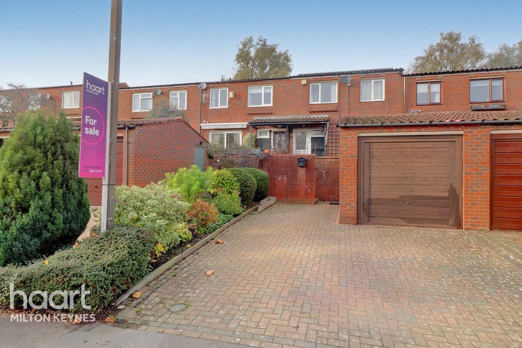 Springfield Boulevard, Springfield 3 bed terraced house - £280,000