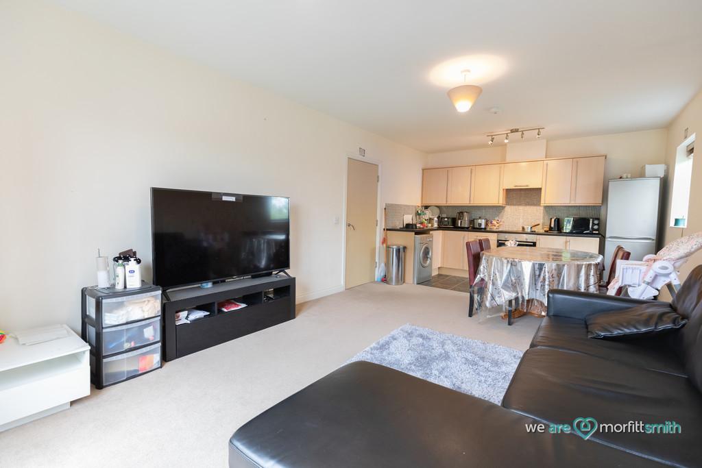 Cuthbert Cooper Place, Darnall, S9 4JS 1 bed apartment - £70,000
