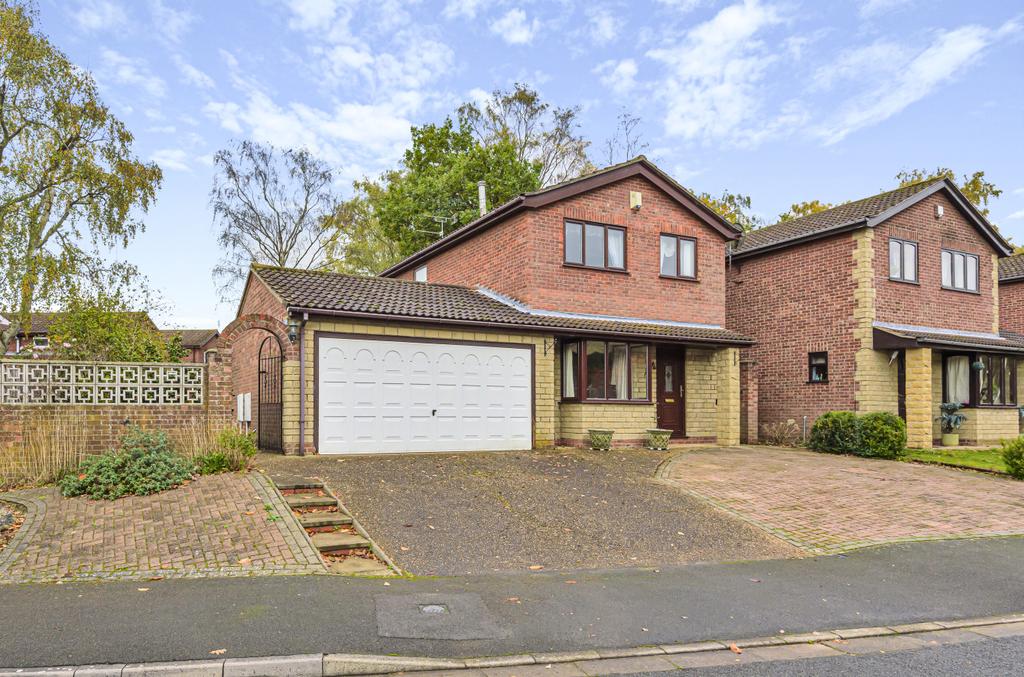 Denby Dale Close, Lincoln, LN6 3 bed detached house - £285,000