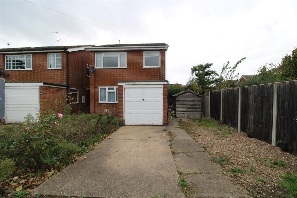 Primrose Avenue, Newark 3 bed detached house - £160,000