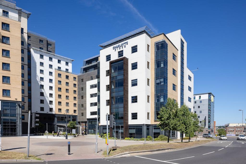2 Charlotte Place - Prestigious... Office to rent