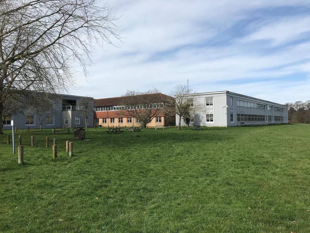 Council Offices Penns Place, Petersfield, GU31 4EX Office to rent - £ ...