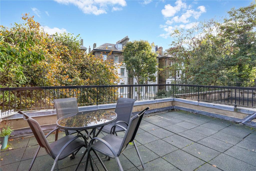 Westgate Terrace, Chelsea, London, SW10 1 bed apartment - £600,000