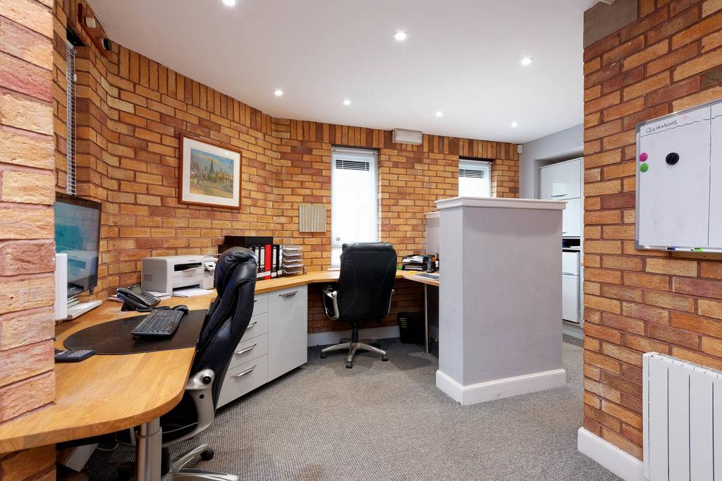 Orrwood Property Services Ltd 32 Queen Street, Stonehouse, ML9 3EE ...