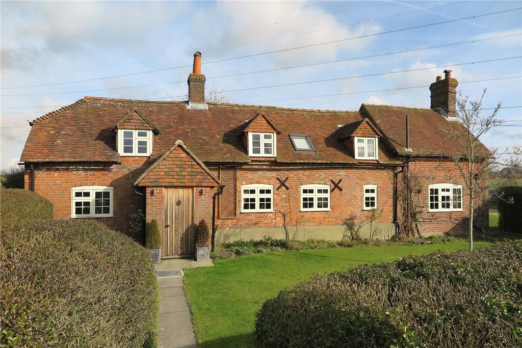 Gaston Lane, West Worldham, Alton... 4 bed detached house - £3,000 pcm ...