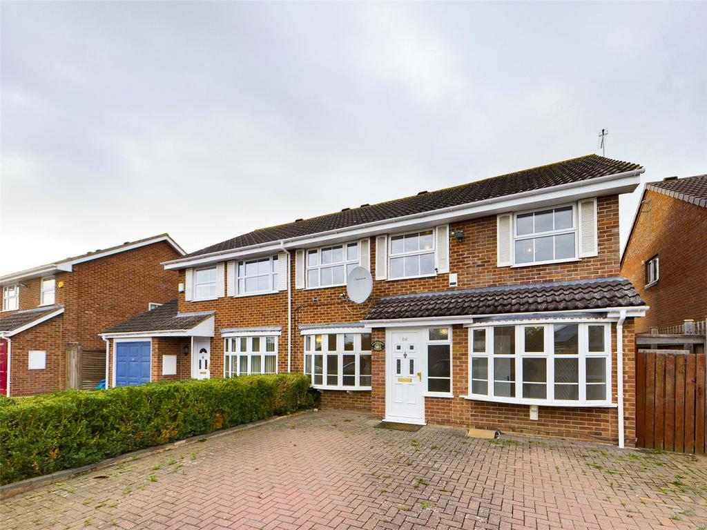 Springbank Way, Cheltenham... 4 bed semi-detached house - £1,500 pcm (£ ...