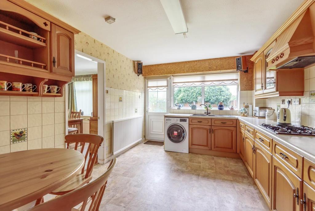 Baffam Gardens Selby Yo8 9ay 4 Bed Detached House £349 000
