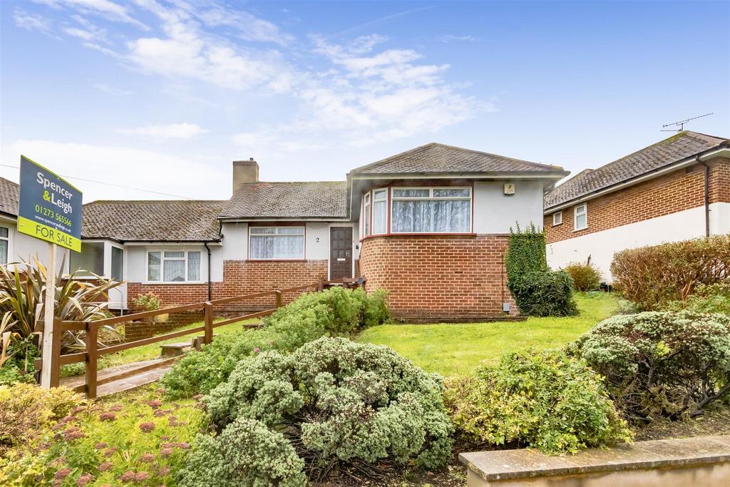 Wilmington Close, Patcham, Brighton 2 bed semi-detached bungalow - £370,000