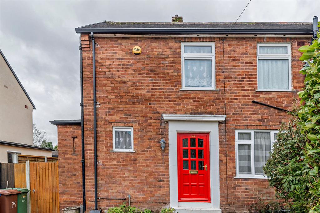 Bevan Lee Road Cannock 2 Bed Semi Detached House £160 000