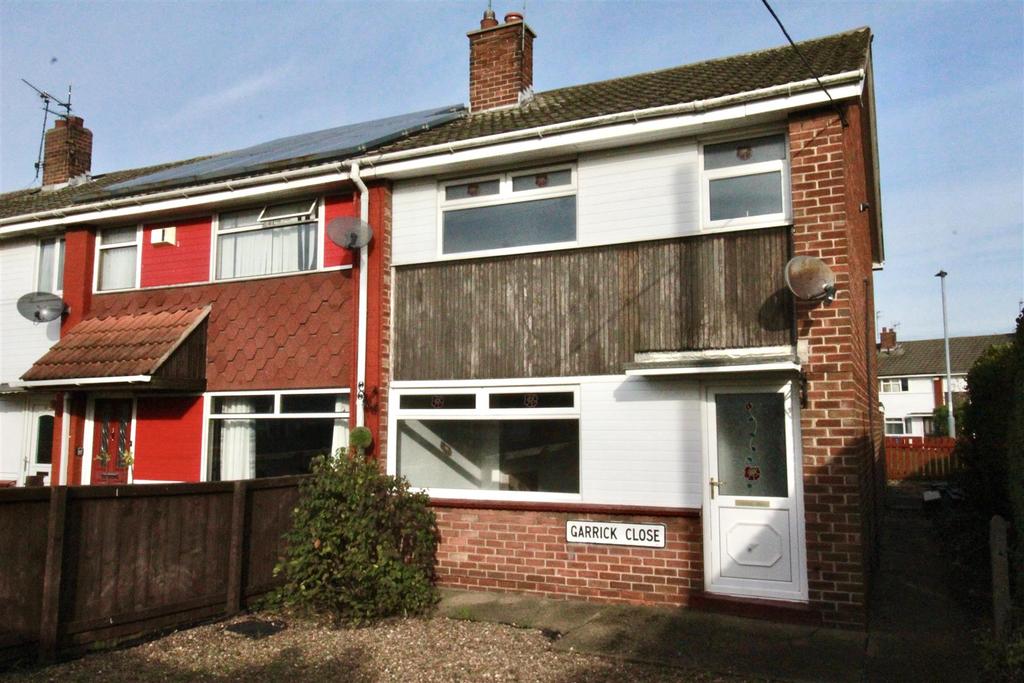 Garrick Close Hull 3 Bed End Of Terrace House £625 Pcm £144 Pw