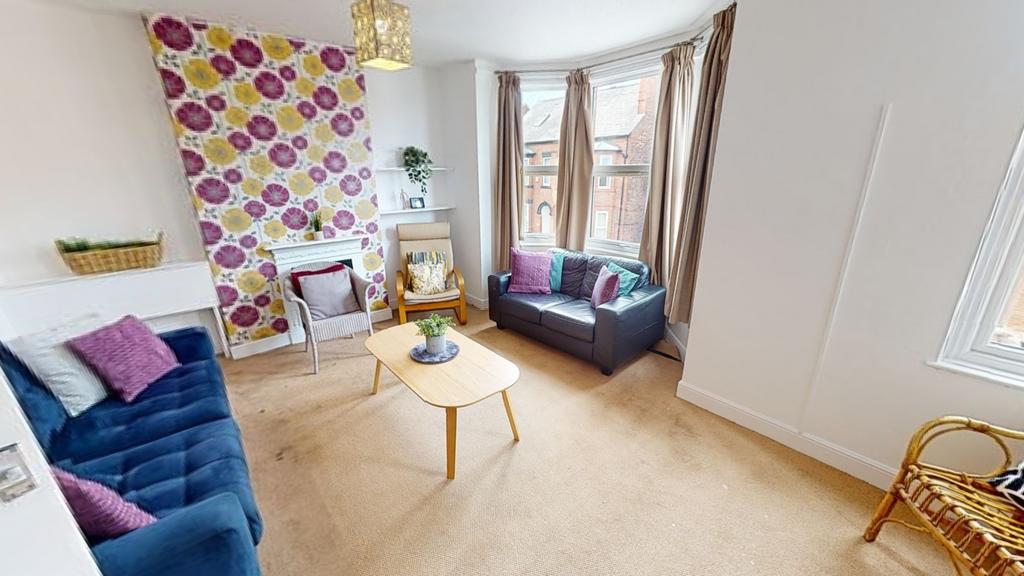 18 Kimbolton Avenue 5 bed semi-detached house - £2,925 pcm (£675 pw)