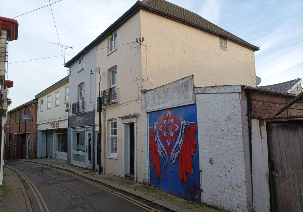 4 Church Walk, Colchester, Essex, CO1... 2 bed end of terrace house - £ ...