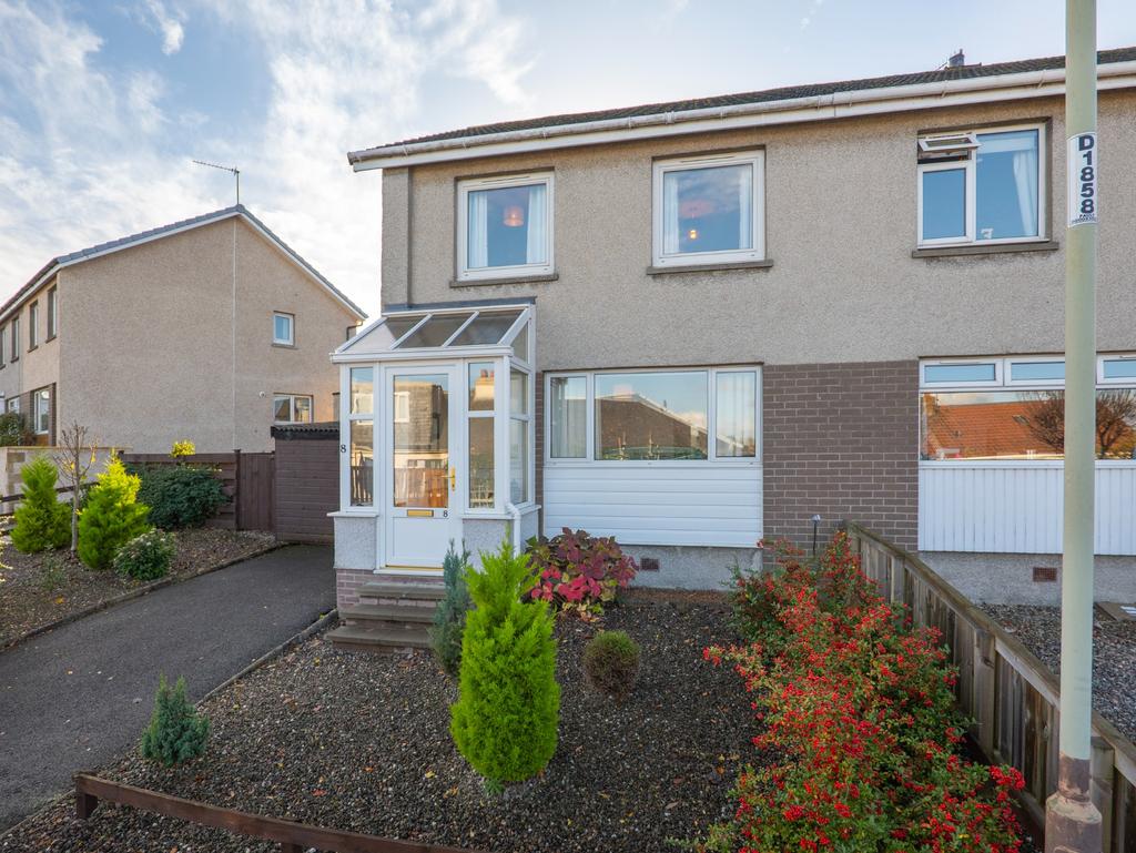 Unity Crescent, Perth, Perthshire... 3 bed semi-detached house - £175,000