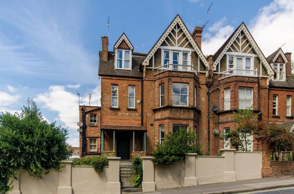 Arkwright Road, Hampstead, London, NW3 Studio - £910 pcm (£210 pw)