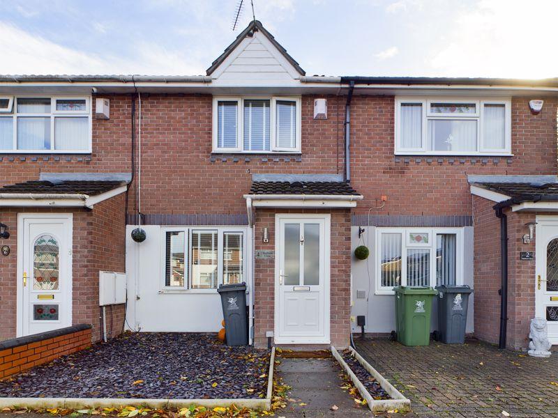 Shelburn Close, CF11 8ET 2 bed terraced house - £229,950
