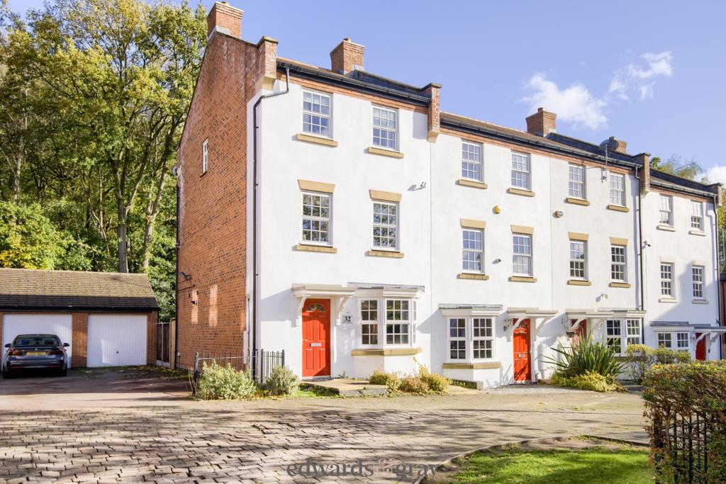 Nether Hall Avenue,Great Barr,B43 7EU 3 bed townhouse - £350,000