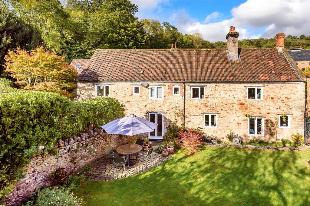 Wookey Hole, Wells, Somerset, BA5 3 bed house - £575,000