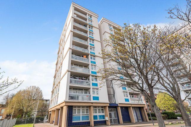 Dorrington Point, Bromley High... 2 bed flat - £2,100 pcm (£485 pw)