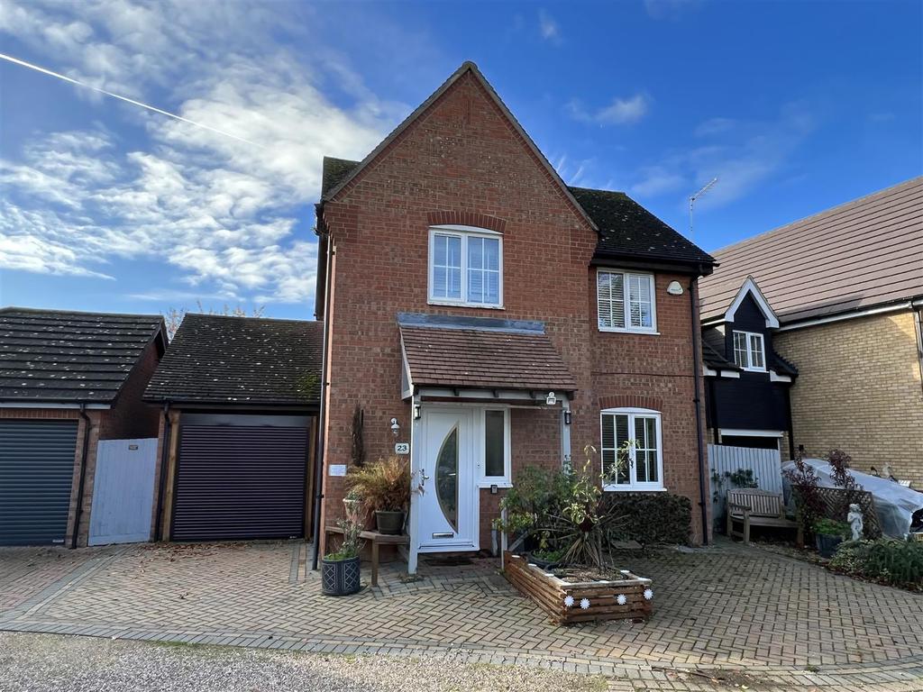 Notley Green, Great Notley, Braintree 3 bed detached house - £425,000