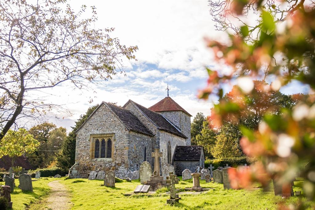 Limbourne Lane, Fittleworth, RH20 3 bed detached house - £685,950