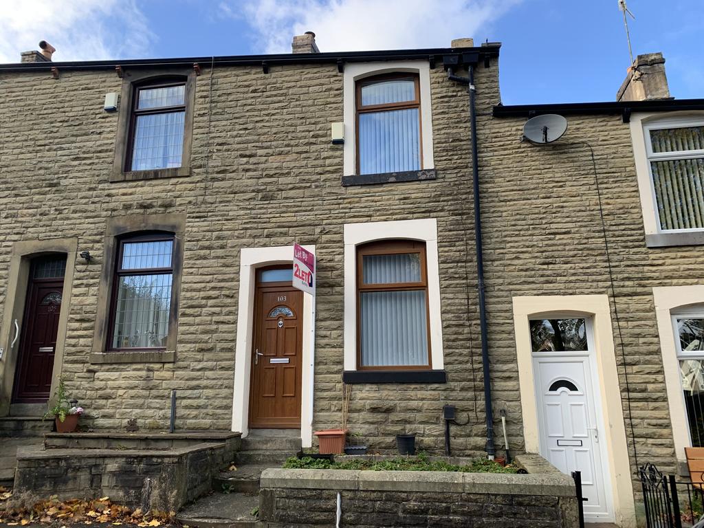 Hufling Lane, Burnley BB11 2 bed terraced house - £500 pcm (£115 pw)