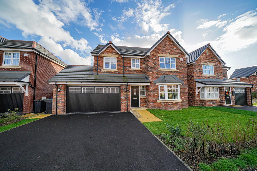 Garrett Hall Road, Worsley, Manchester, M28 4 bed detached house - £ ...
