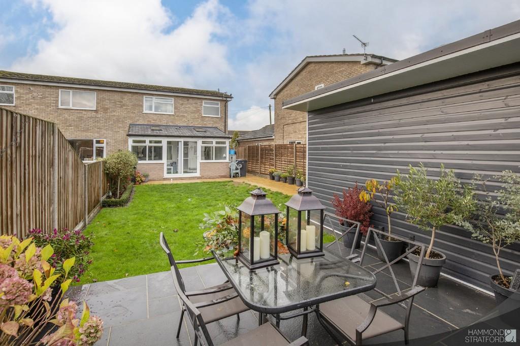Woods Close, Hethersett 3 bed semi-detached house - £300,000