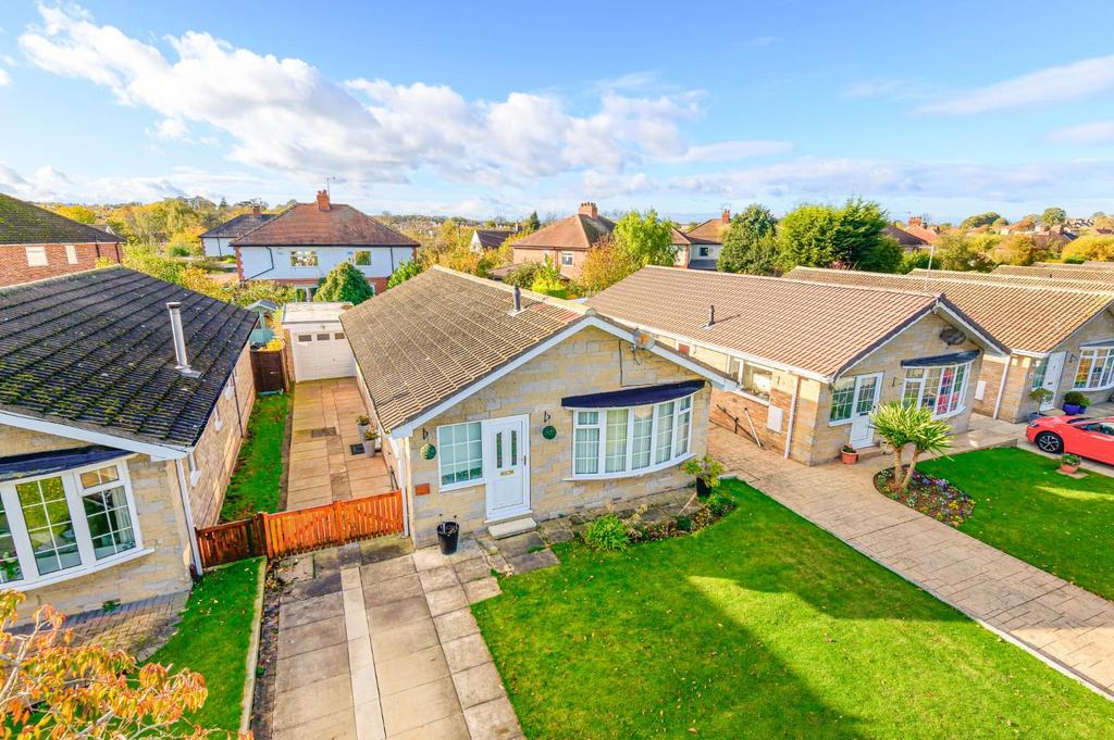 Deerstone Ridge, Wetherby 2 bed detached bungalow - £375,000