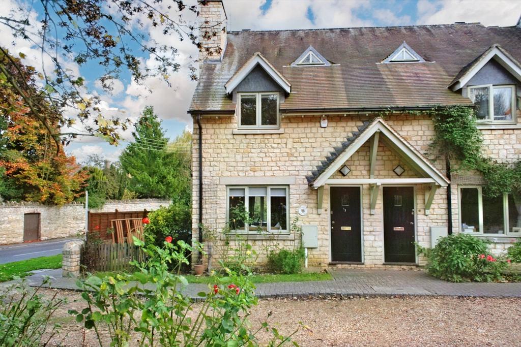 Hall Close, Sharnbrook MK44 2 bed end of terrace house - £950 pcm (£219 pw)