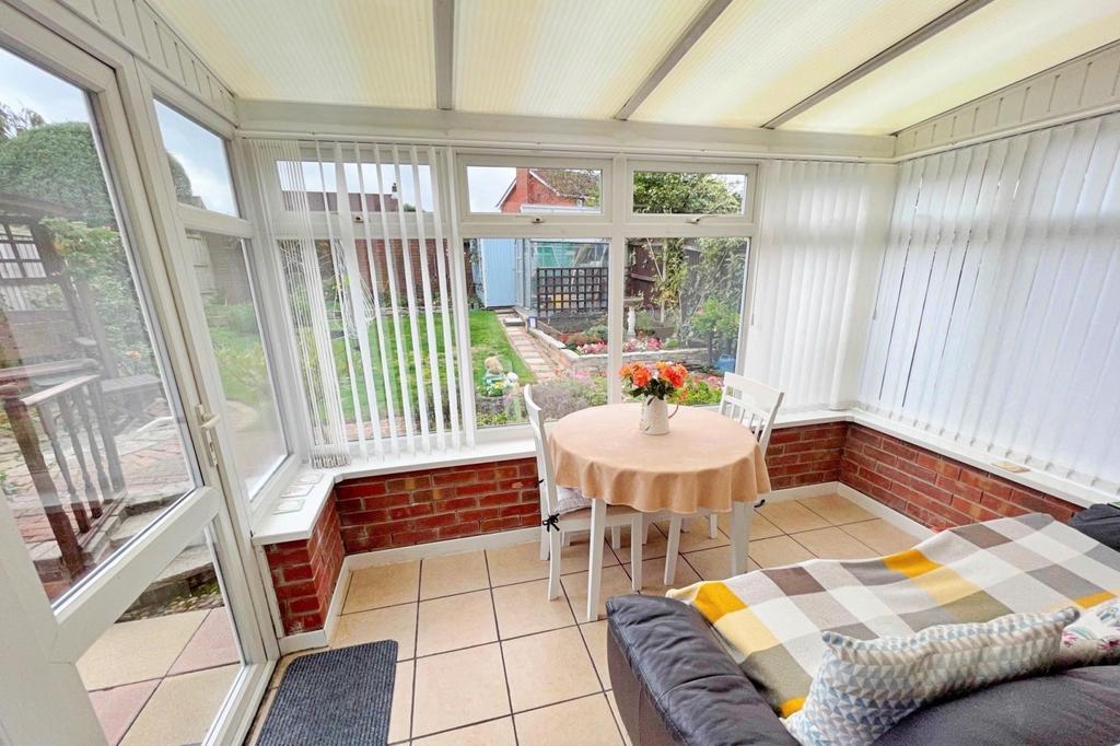 Littledown 3 bed detached house - £485,000