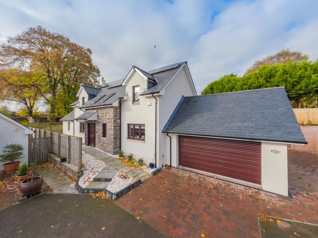 The Steadings, Abernyte, Perthshire... 4 bed detached house - £425,000