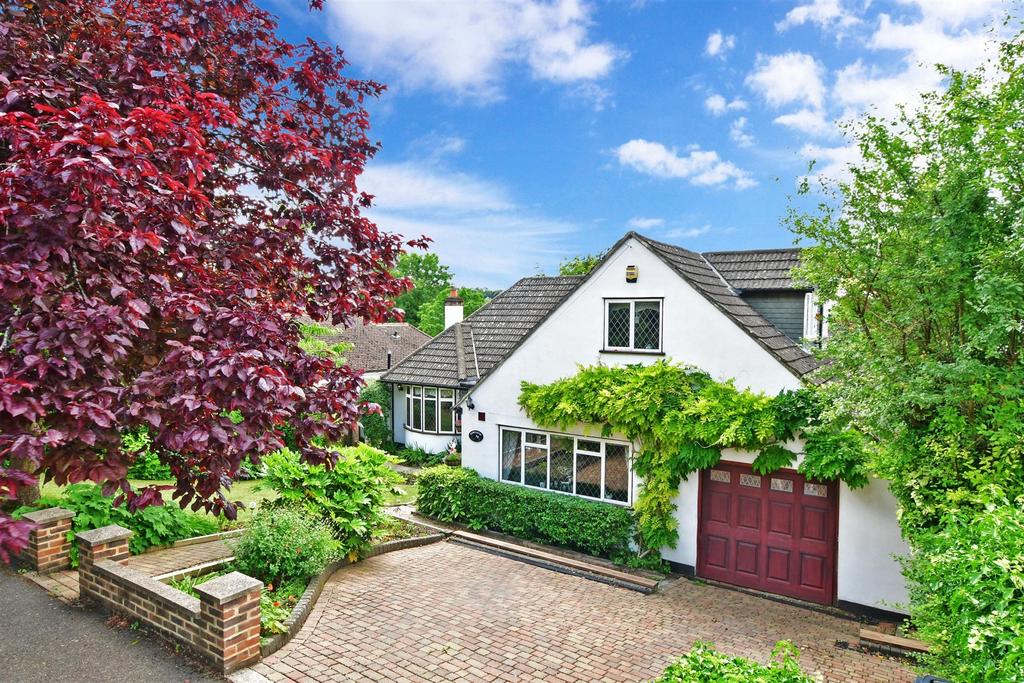 Highland Road, Purley, Surrey 4 bed detached house - £800,000