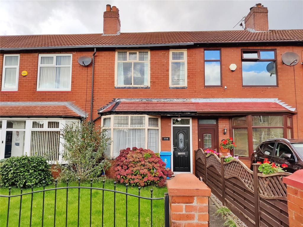 Repton Avenue, Hollins, Oldham, OL8 2 bed terraced house - £125,000