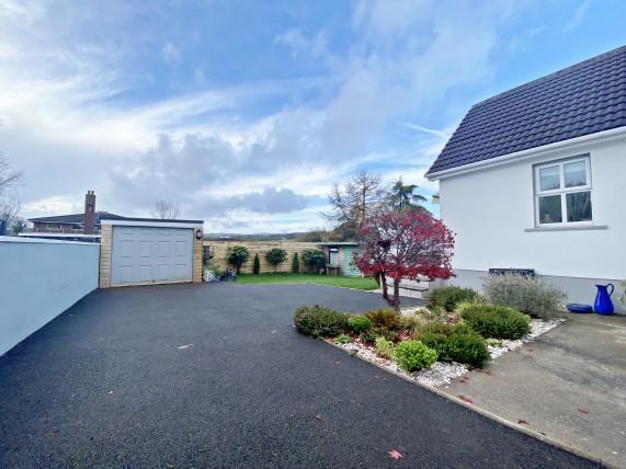 Main Road, Glen Vine, IM4 4BG 3 bed bungalow - £425,000