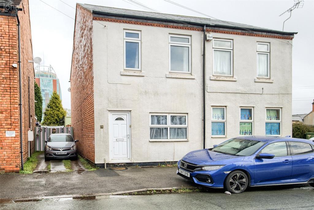 Cross Street, Cannock, WS11 1 bed flat - £70,000