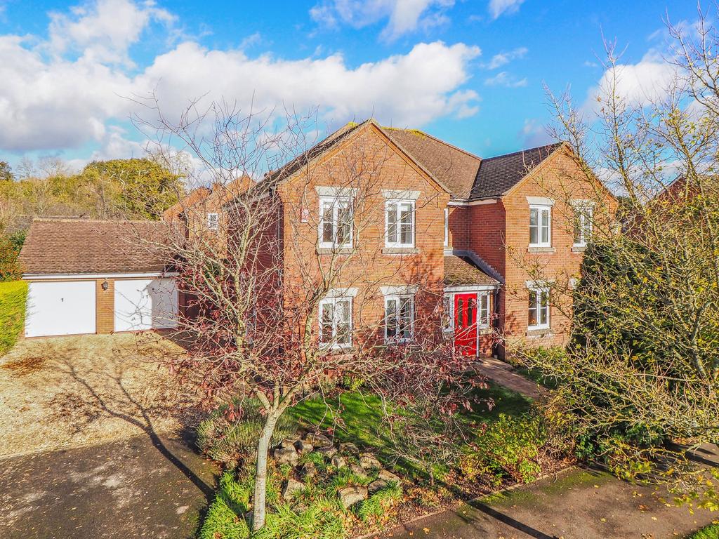 DURLEY 5 bed detached house - £795,000
